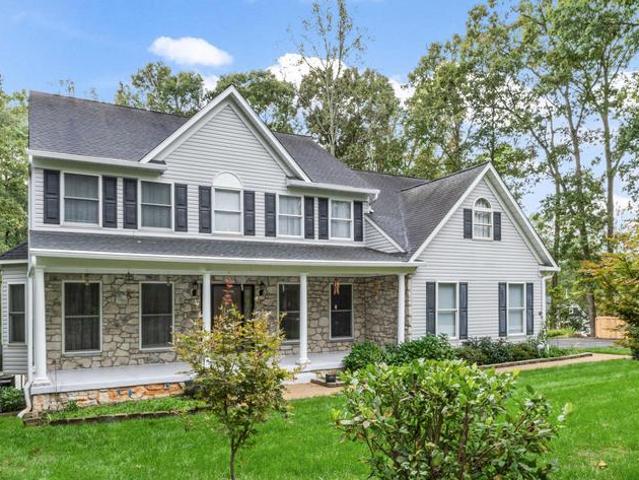 23 Longwood