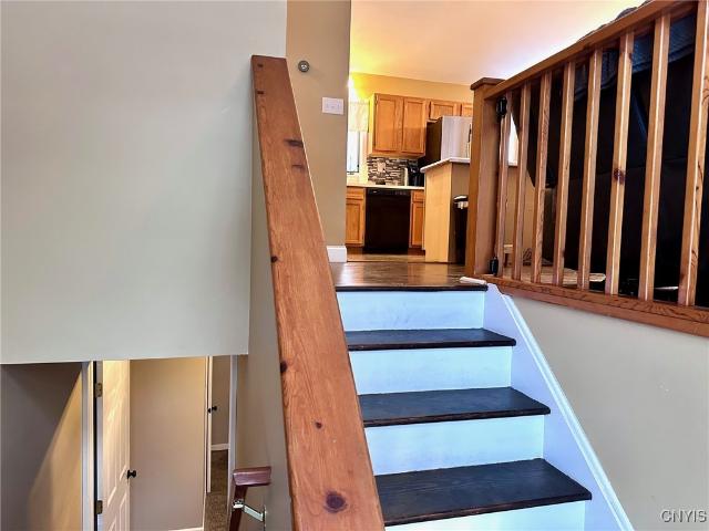 23 Locust Avenue