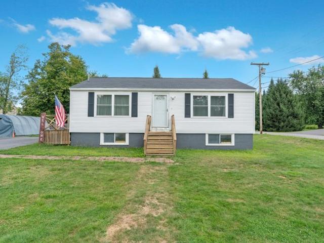 23 Lower Main St, North Berwick, ME 03906