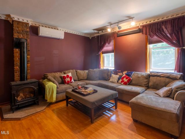 23 McCarty Avenue