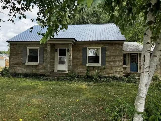 23 MAIN ST, ALLENSTOWN, NH 03275 Single Family Residence For S.
