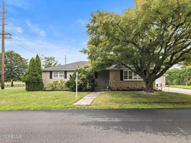 23 Massaro St, Oceanport, NJ 07757