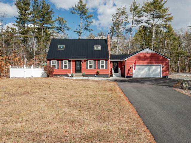 23 Minuteman Dr, Wells, ME 04090