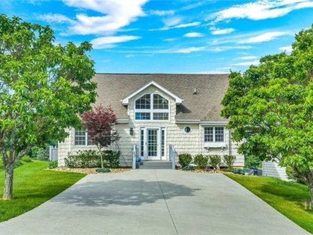 23 Mitchell River Ct, Roaring Gap, NC 28668