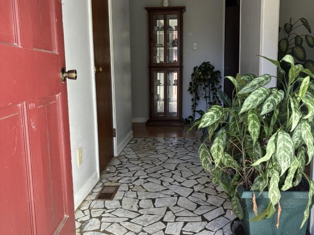 23 Moorewood Dr