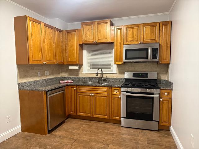 23 Myrtle St, Unit 1, Quincy, MA 02171 | MLS #73475 | Compass