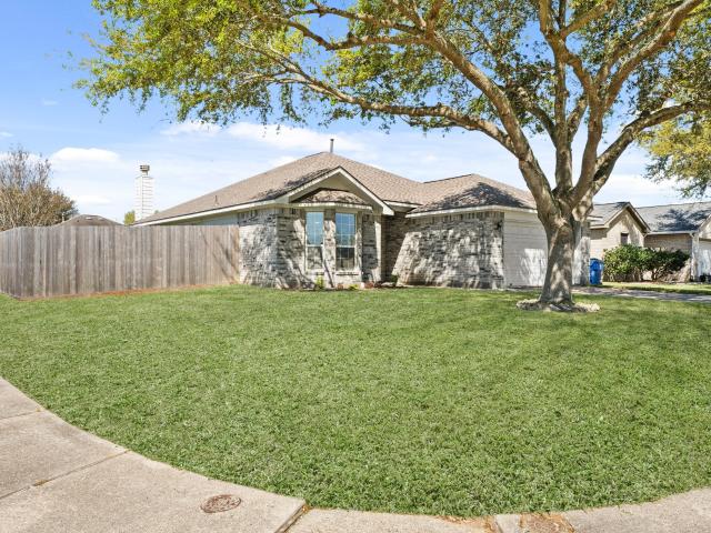 23 N Golden Oak Dr, Texas City, TX 77591 | MLS #24469 | Compass