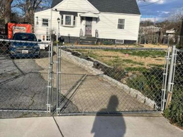 23 N Huron Dr, Oxon Hill, MD 20745