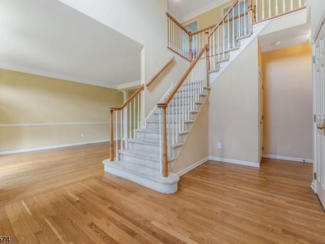 23 Neshanic Dr