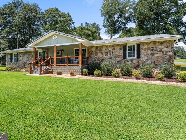 23 Oakwood Drive