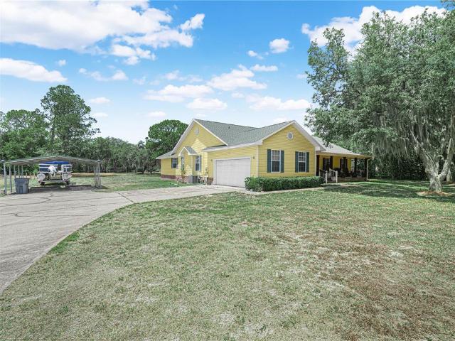 23 Oakwood Rd, Winter Haven, FL 33880 | MLS #L4961 | Compass