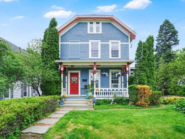 23 Oakes Ave, Southbridge, MA 01550