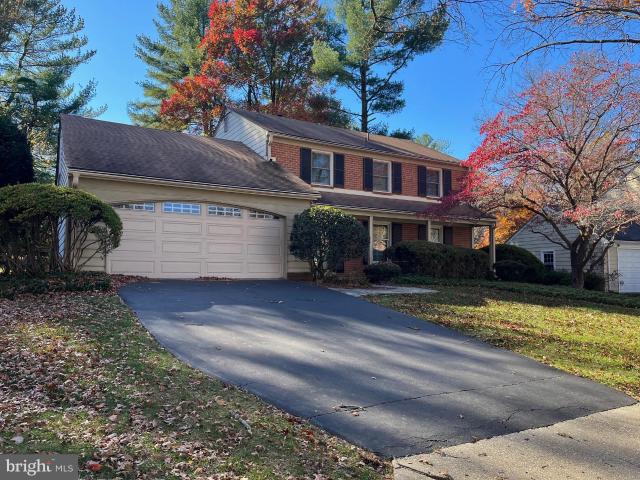 23 Old Creek Ct, Potomac, MD 20854 | MLS #MDMC2213 | Compass