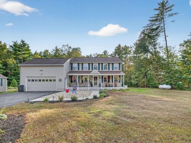23 Old Town Rd, Weare, NH 03281