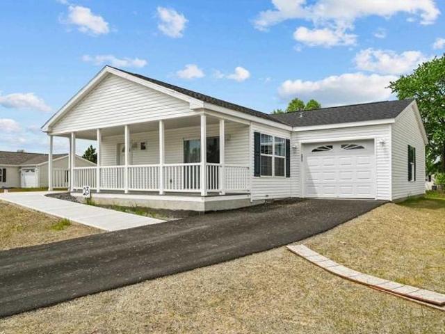 23 Orlando Dr, Poughkeepsie, NY 12603