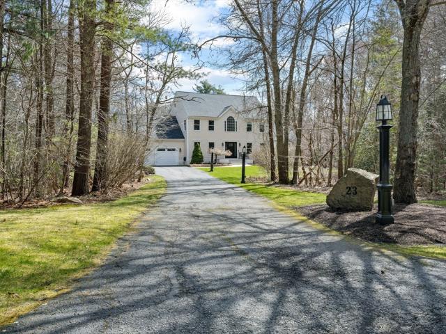 23 Panettieri Dr, Lakeville, MA 02347 | MLS #73500 | Compass