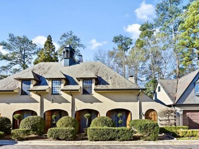23 Paces W Dr NW, Atlanta, GA 30327