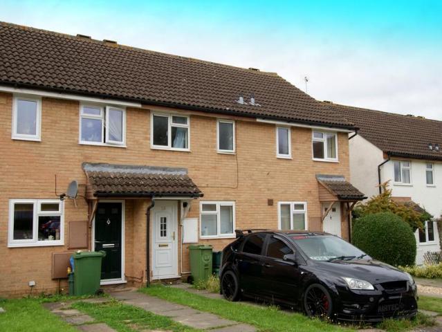 23 Penrith Road Cheltenham GL51 3QB 2 bed terraced house to rent £1,195 pcm £276 pw