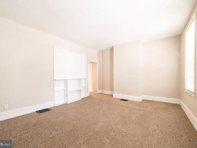 23 Pine Street # A