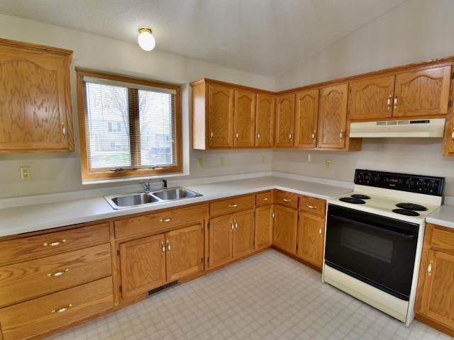 23 Pine Tree Court
