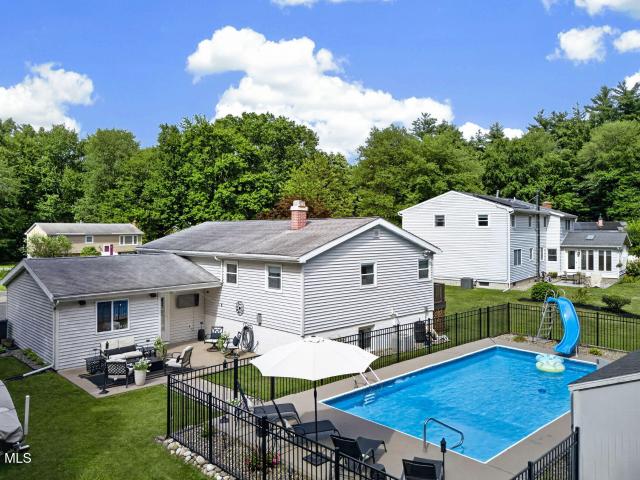 23 Pico Road