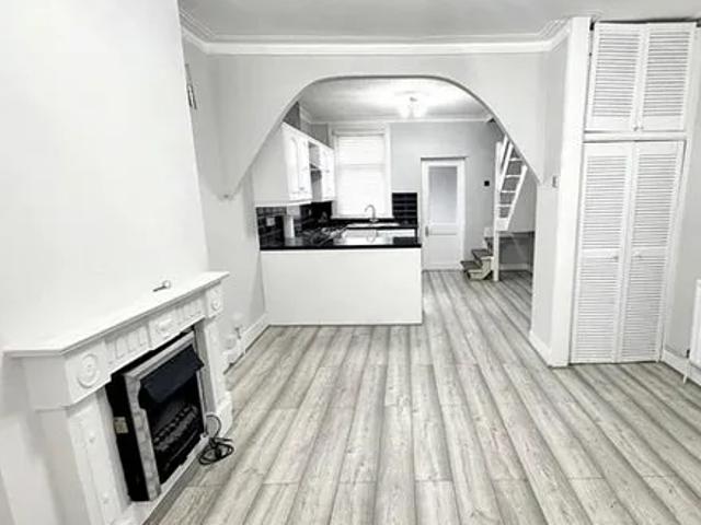 23 Pond Road, Mill Meads, London, E15 3BD, United Kingdom | 2 bed house for rent #137559917 | Rentberry