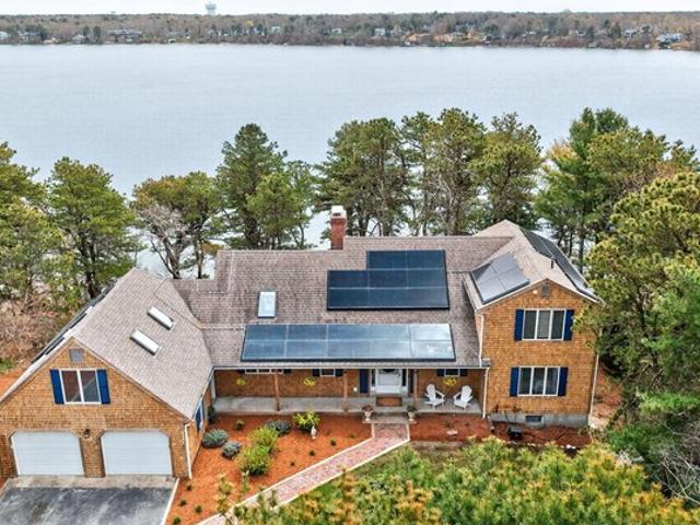 23 Prince Charles Dr, Harwich, MA 02645