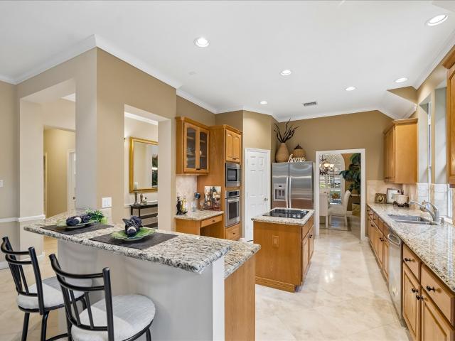 23 Prism Cove Pl, The Woodlands, TX 77381 | MLS #40316