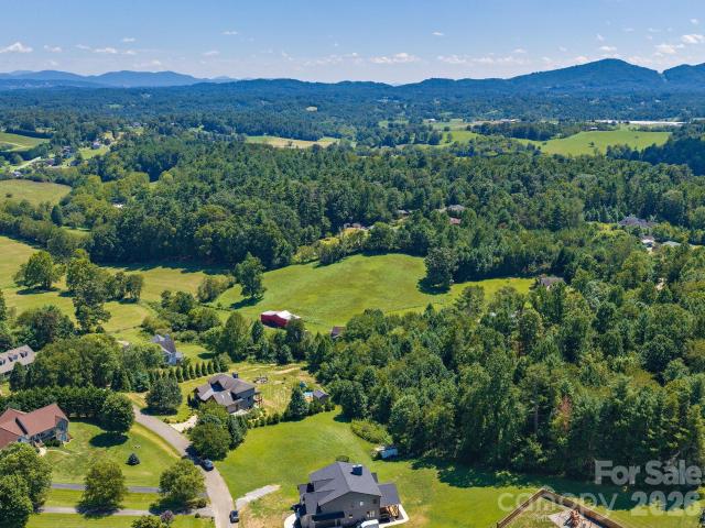 23 Ridge Glen Lane