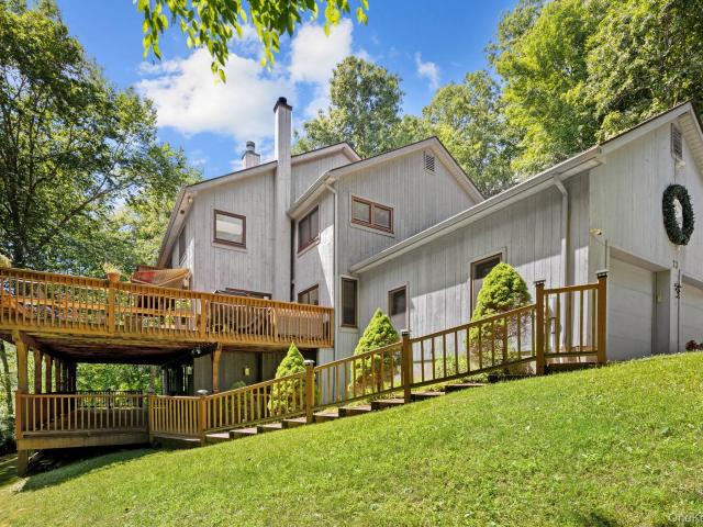 23 River Road