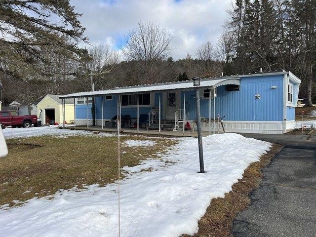 23 Riverview Cir, Brimfield, MA 01010