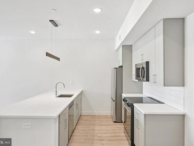 23 Rock Hill Road # 506