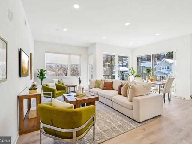 23 Rock Hill Rd, Unit 205, Bala Cynwyd, PA 19004 | MLS #PAMC2168
