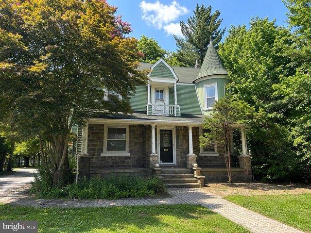23 S Delsea Dr, Glassboro, NJ 08028