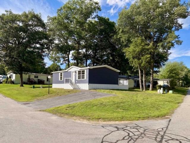 23 S Elderberry Ln, Rochester, NH 03867