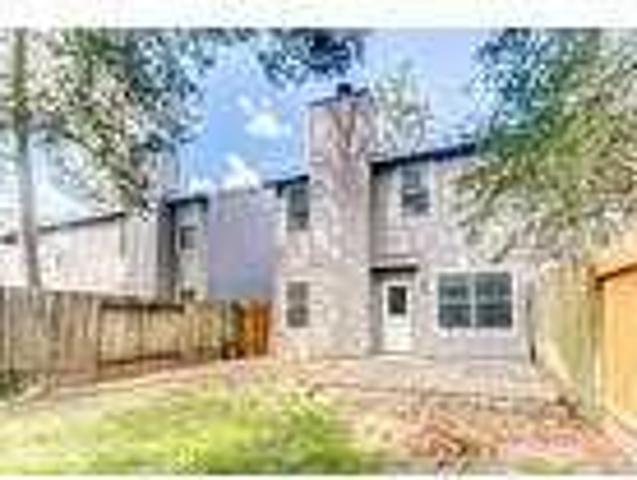 23 S Villa Oaks Drive The Woodlands Texas 77382