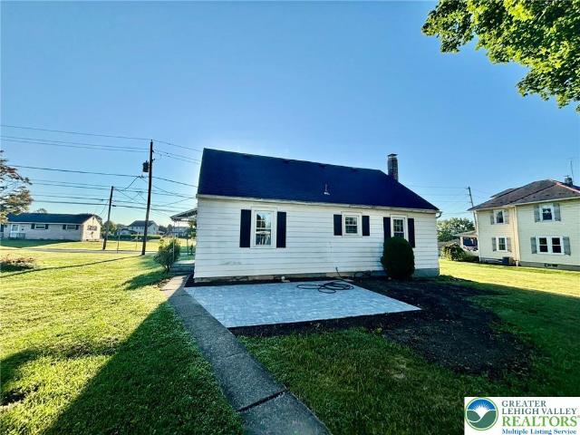 23 Schoeneck Avenue