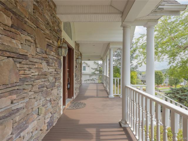 23 Sandyfields Lane