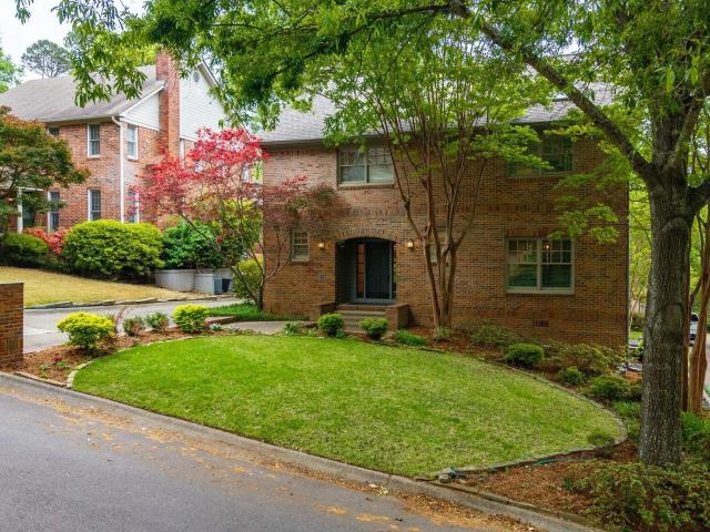 23 Saint Thomas Court