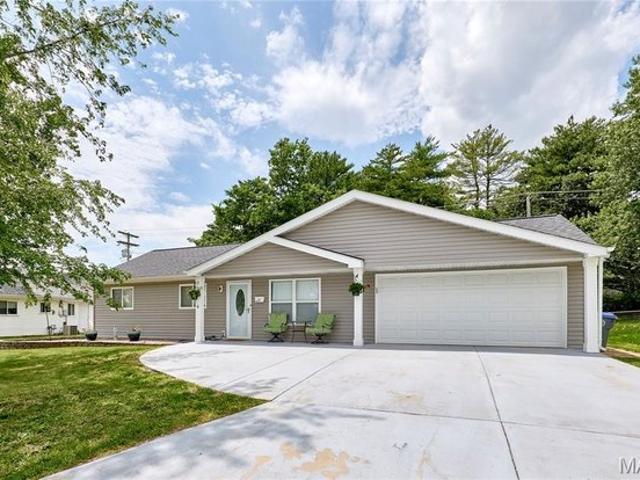 23 Saint Margaret Ln, O'Fallon, MO 63366