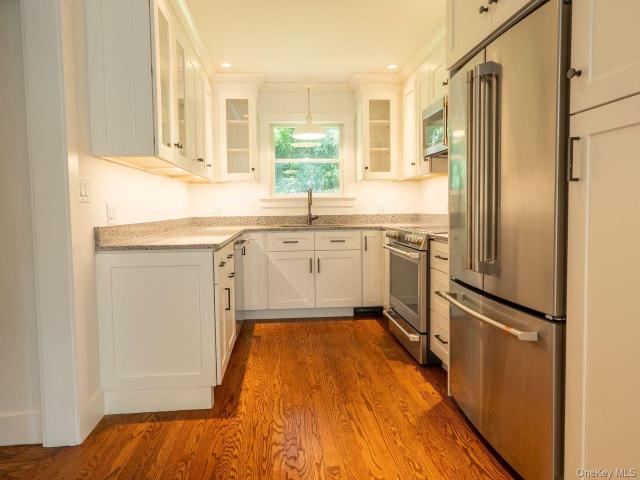 23 Salem Road