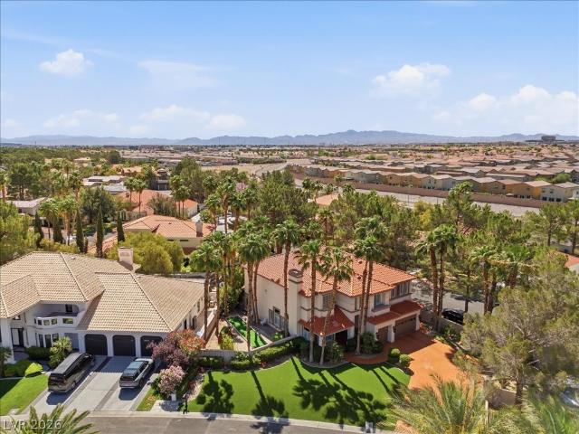 23 Sawgrass Court