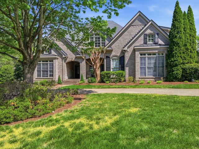 23 Sawgrass Ln