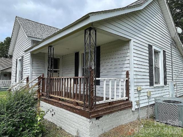 23 Selma Drive