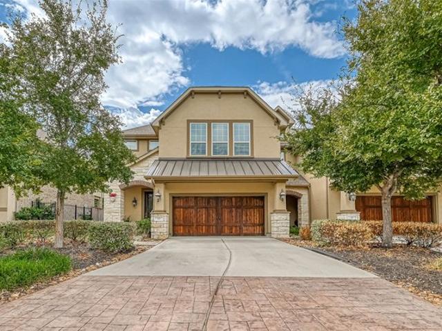 23 Silver Rock Dr, Tomball, TX 77375