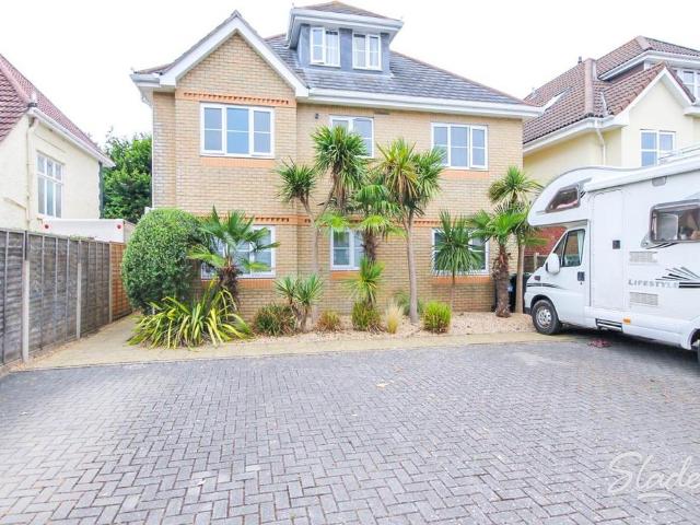 23 Southwood Avenue, Southbourne. 2 bed apartment to rent £1,295 pcm £299 pw