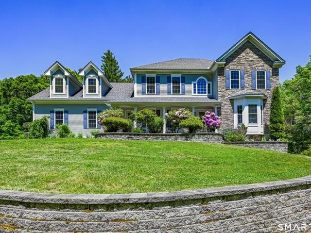 23 Szych Rd, Union, CT 06076