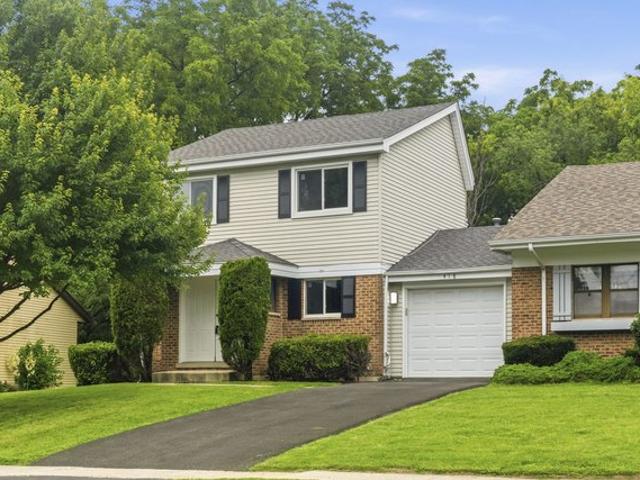 23W418 Greenbriar Dr, Naperville, IL 60540