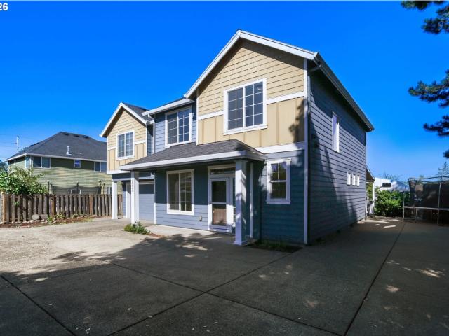 20040 sw zackwood ct
