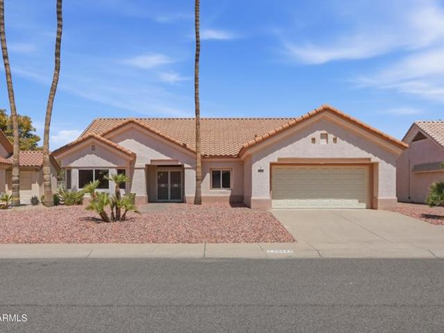 20042 N Trading Post Dr, Sun City West, AZ 85375